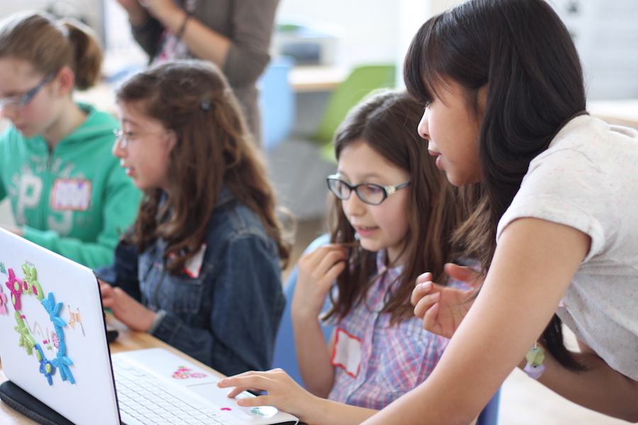 GIRLS CODING: Μαθήματα Ψηφιακού Κώδικα για μαθήτριες 12-17 ετών - XBLOG.GR