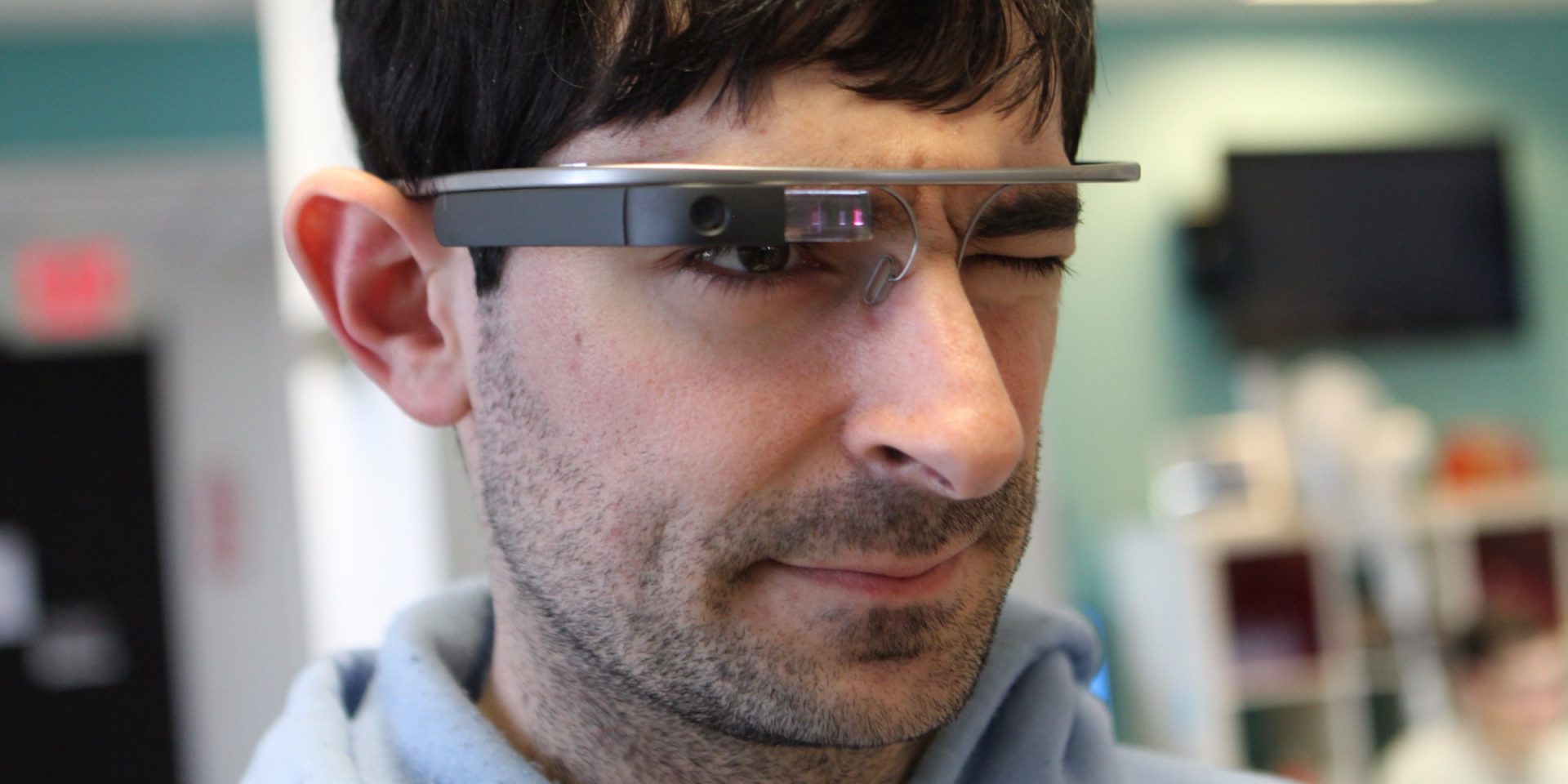 Τα γυαλιά Google Glass αναστήθηκαν και επιστρέφουν στην αγορά - XBLOG.GR